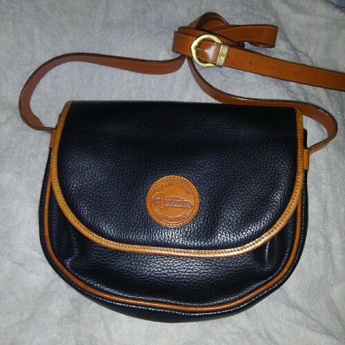 EUGENE FORAIN イタリア製 ショルダーバッグ(牛革)｜売買されたオークション情報、yahooの商品情報をアーカイブ公開 ...