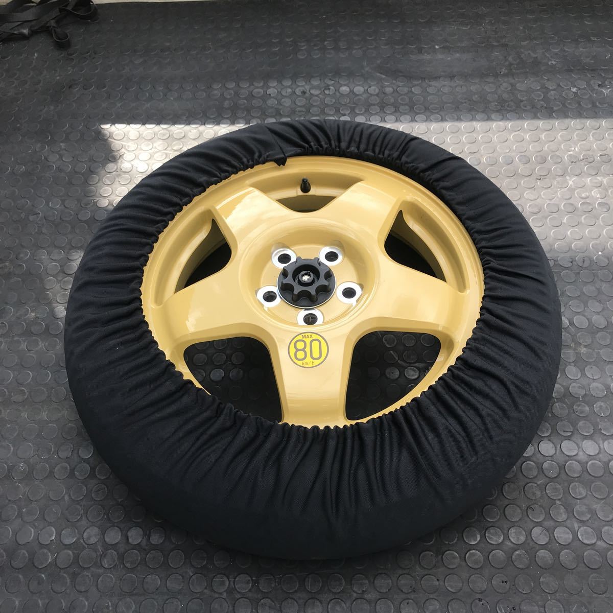 AGH30 アルファード ヴェルファイア スペアタイヤ(その他)｜売買されたオークション情報、yahooの商品情報をアーカイブ公開 - オークファン（aucfan.com）