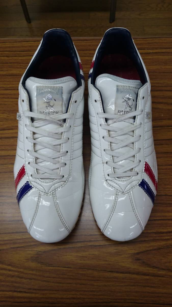 パトリック シェリー 白エナメル 41 PATRICK SULLY(41（26.0cm目安）)｜売買されたオークション情報、yahooの商品情報をアーカイブ公開 - オークファン（aucfan ...