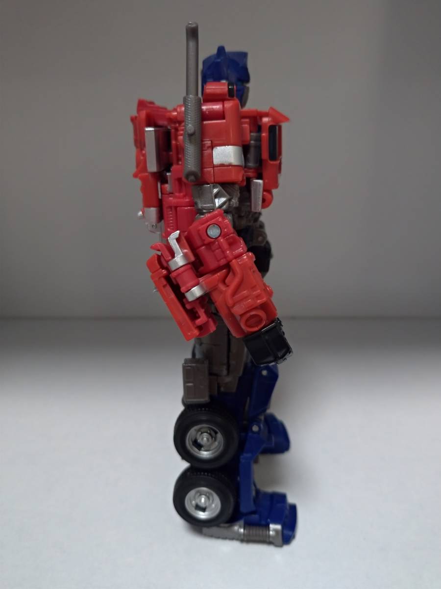 トランスフォーマー スタジオシリーズ SS-30 オプティマスプライム BUMBLEBEE OPTIMUS PRIME フレイトライナーCOE ...