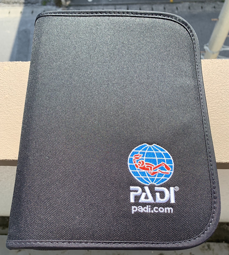 PADIアドベンチャーログ ナイロンファブリックバインダー USAバージョン(その他)｜売買されたオークション情報、yahooの商品情報を ...