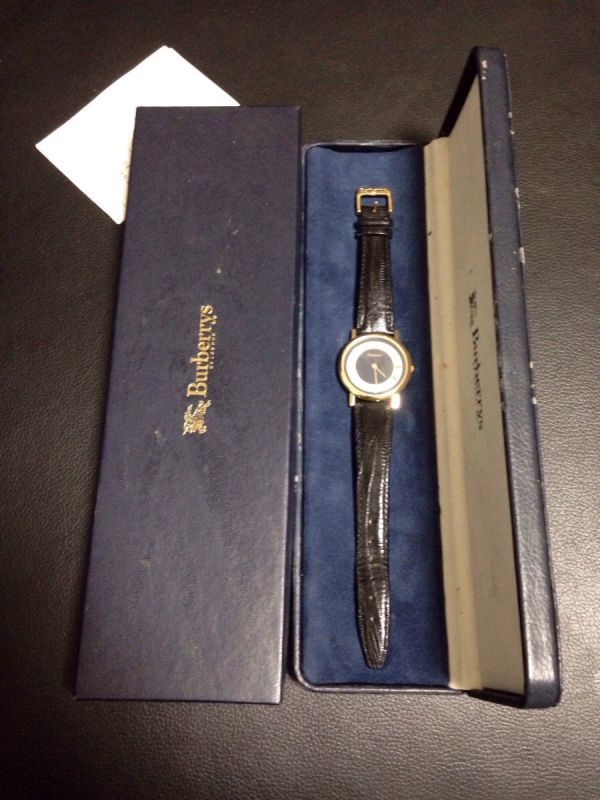 Burberrys レディース 腕時計 箱付き bs-187(その他)｜売買されたオークション情報、yahooの商品情報をアーカイブ公開 - オークファン（aucfan.com）
