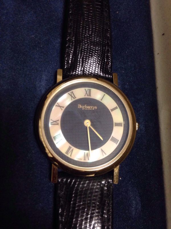 Burberrys レディース 腕時計 箱付き bs-187(その他)｜売買されたオークション情報、yahooの商品情報をアーカイブ公開 - オークファン（aucfan.com）