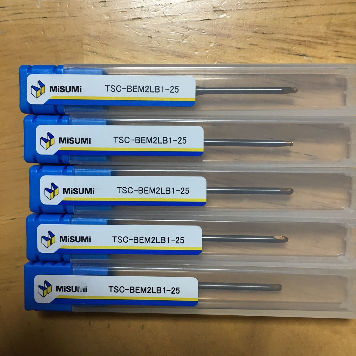 超硬 エンドミル ミスミ ボールエンドミル R1-20 MISUMI(フライス盤)｜売買されたオークション情報、yahooの商品情報をアーカイブ公開 - オークファン（aucfan.com）