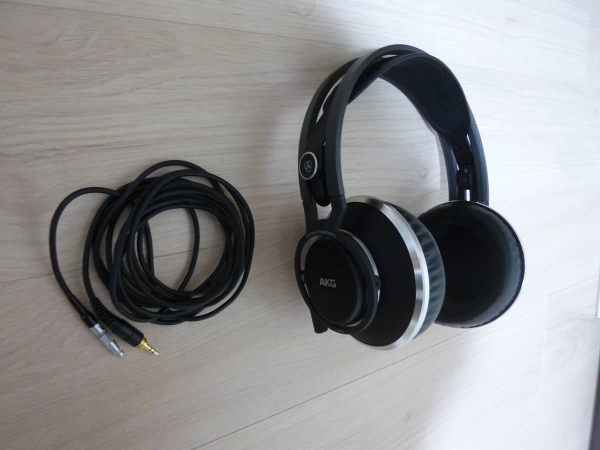AKG K812 オーストリア製 オープンエアー ヘッドホン(AKG)｜売買されたオークション情報、yahooの商品情報をアーカイブ公開 ...