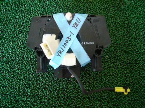 YZ11 キューブ スパイラルケーブル B5567-CY70A B5567-CY70D C25 セレナ E11 ノート AK12 Y12 ...