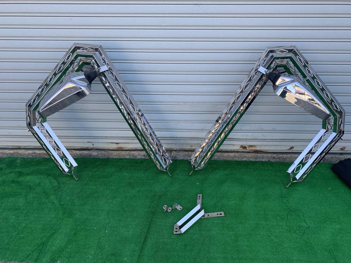 発送可 デコトラ アートトラック ミラーステー キャンター エルフ 2t 4t 特注(ミラー)｜売買されたオークション情報、yahooの商品情報をアーカイブ公開 - オークファン（aucfan ...