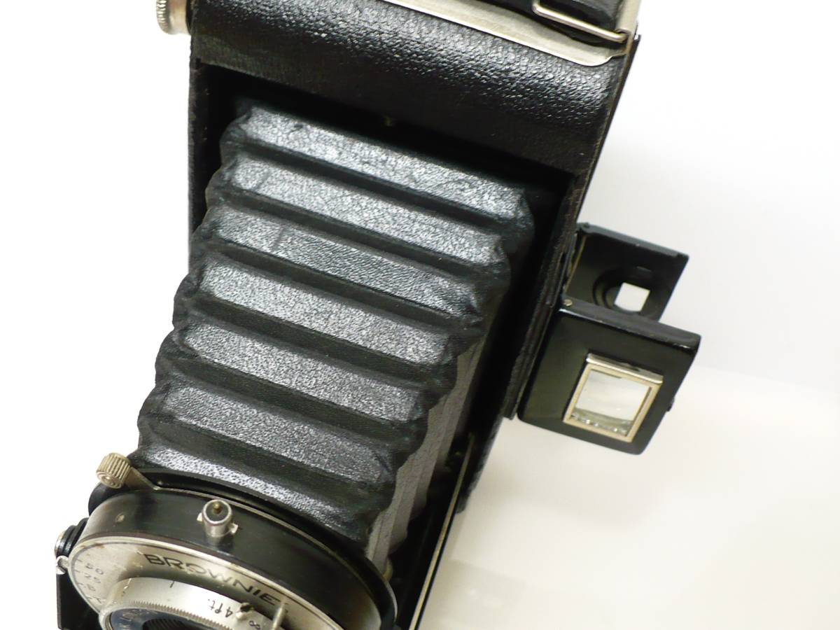 KODAK LONDON SIX-20 FOLDING BROWNIE MADE IN GREAT BRITAIN 100mm ANASTIGMAT f/6.3 MOUNT 370(中判 ...