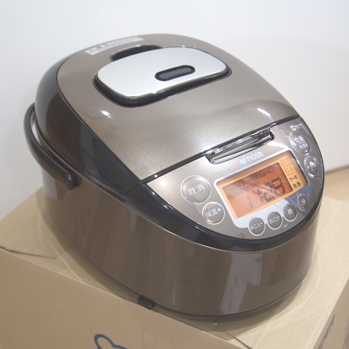 TIGER タイガー IH炊飯ジャー 炊きたて JKT-B103 TK ダークブラウン 炊飯器(IH)｜売買されたオークション情報、yahooの商品情報をアーカイブ公開 - オークファン ...