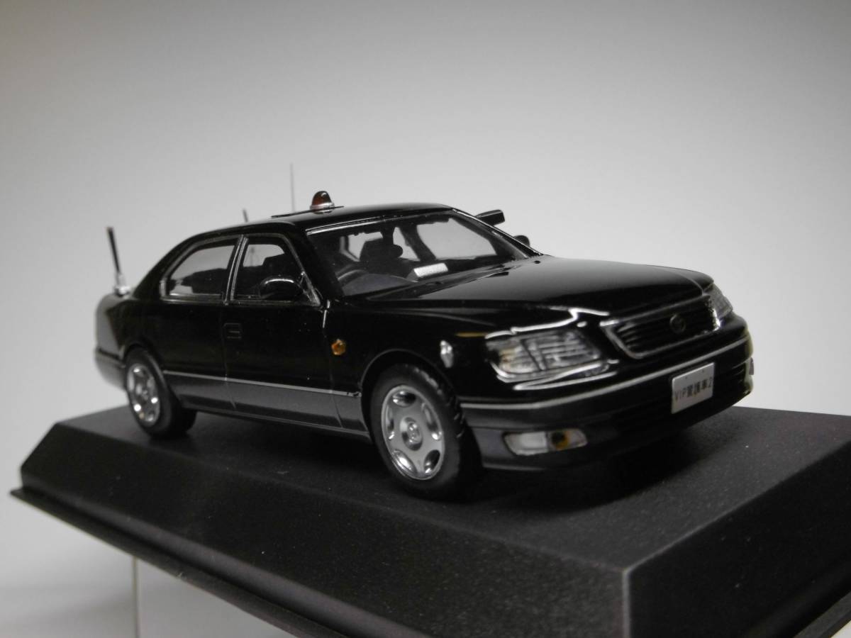 RAI'S 1/43 TOYOTA CELSIOR VIP GUARD POLICE CAR 1997(乗用車)｜売買されたオークション情報 ...