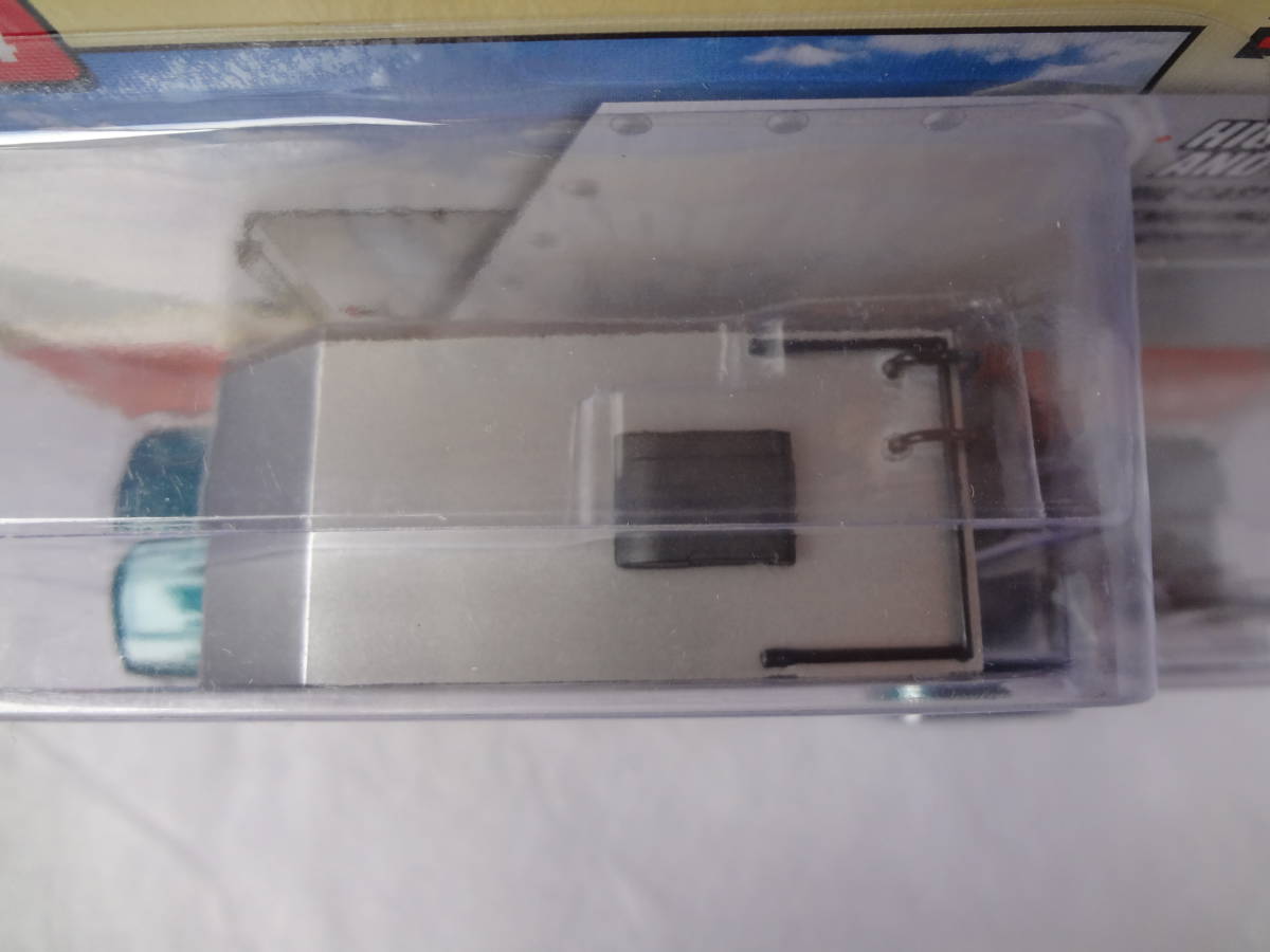 ジョニーライトニング 1/64 1993 Ford F-150 with Camper and Open Car Trailer フォード ...