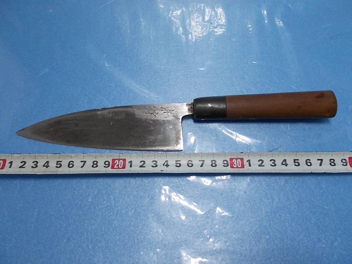 包丁 杉本 出刃包丁 全長28.5cm刃渡り15cm重量165g(出刃包丁)｜売買されたオークション情報、yahooの商品情報をアーカイブ公開 - オークファン（aucfan.com）