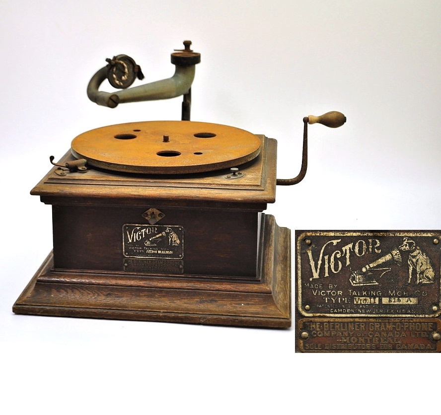 031 蓄音機 VICTOR TALKING MCH CO ラッパ無し ジャンク品 ビクター トーキングマシン社 アンティーク SPレコード ...