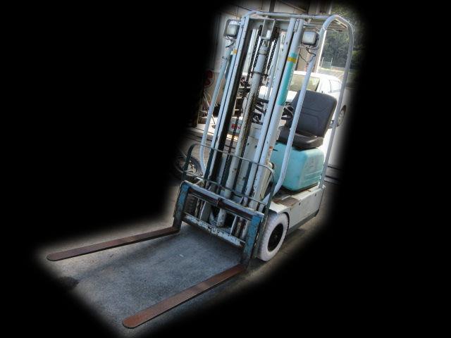 コマツ バッテリー式 電気フォークリフト フォークリフトトラック FB05-3 500kg 05 minion(建設機械、重機)｜売買された ...