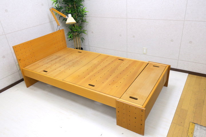 H049 北欧/デンマーク Formio/フォルミオ KF-06 ベッド ランプ付き(フレームのみ)｜売買されたオークション情報、yahooの商品情報をアーカイブ公開 - オークファン ...