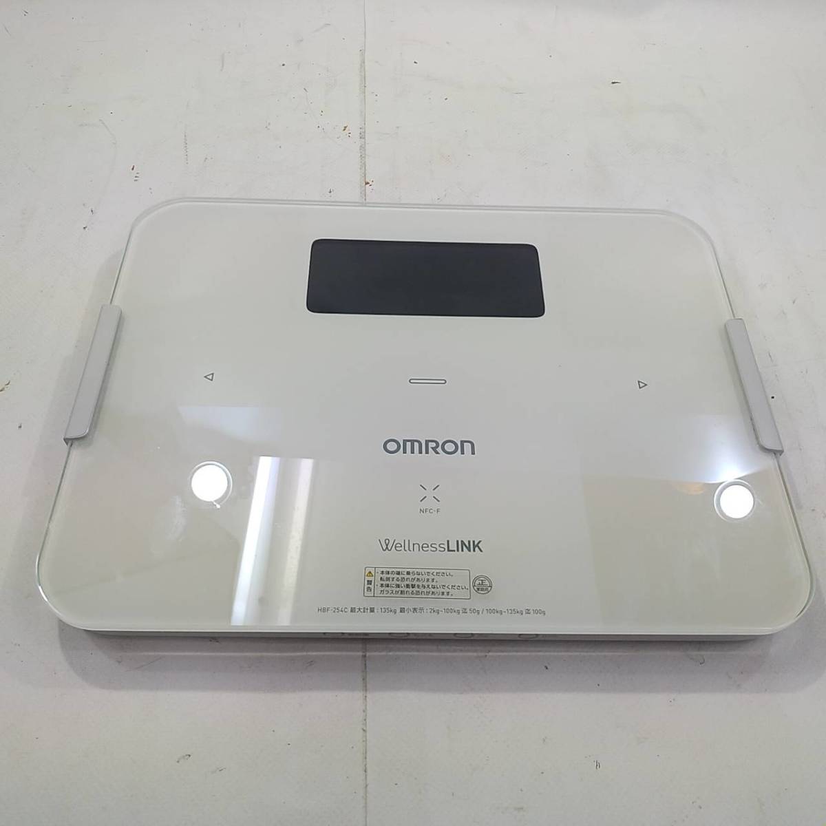 10-31 OMRON オムロン 体重体組織成計 カラダスキャン HBF-254C-W ホワイト 体重計 ダイエット ヘルスケア(体重計)｜売買されたオークション情報、yahooの商品情報を ...