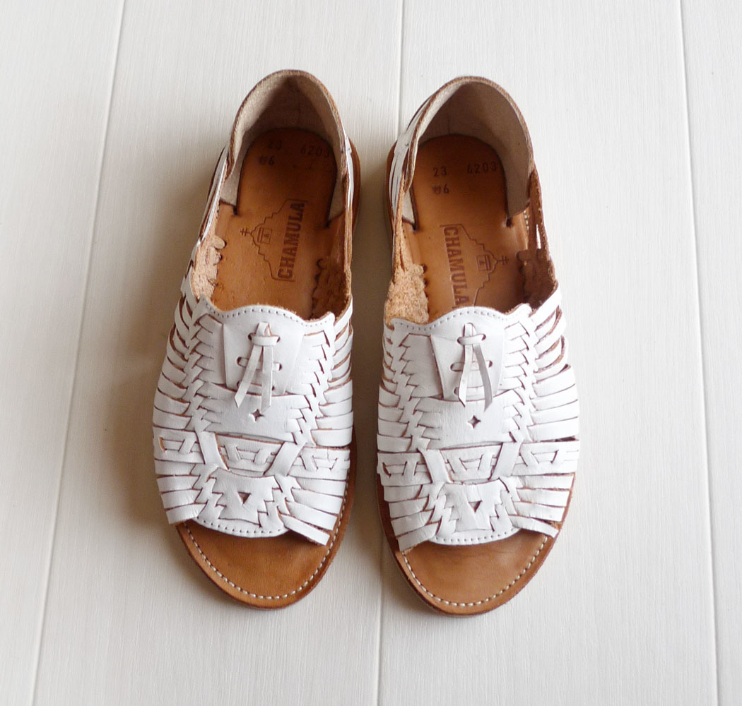 1.7万 Bshop購入 CHAMULA のUxmalサンダル サイズ23cm レザー 本革 ビショップ チャムラ メッシュ ホワイト 白(23.0cm)｜売買されたオークション情報 ...