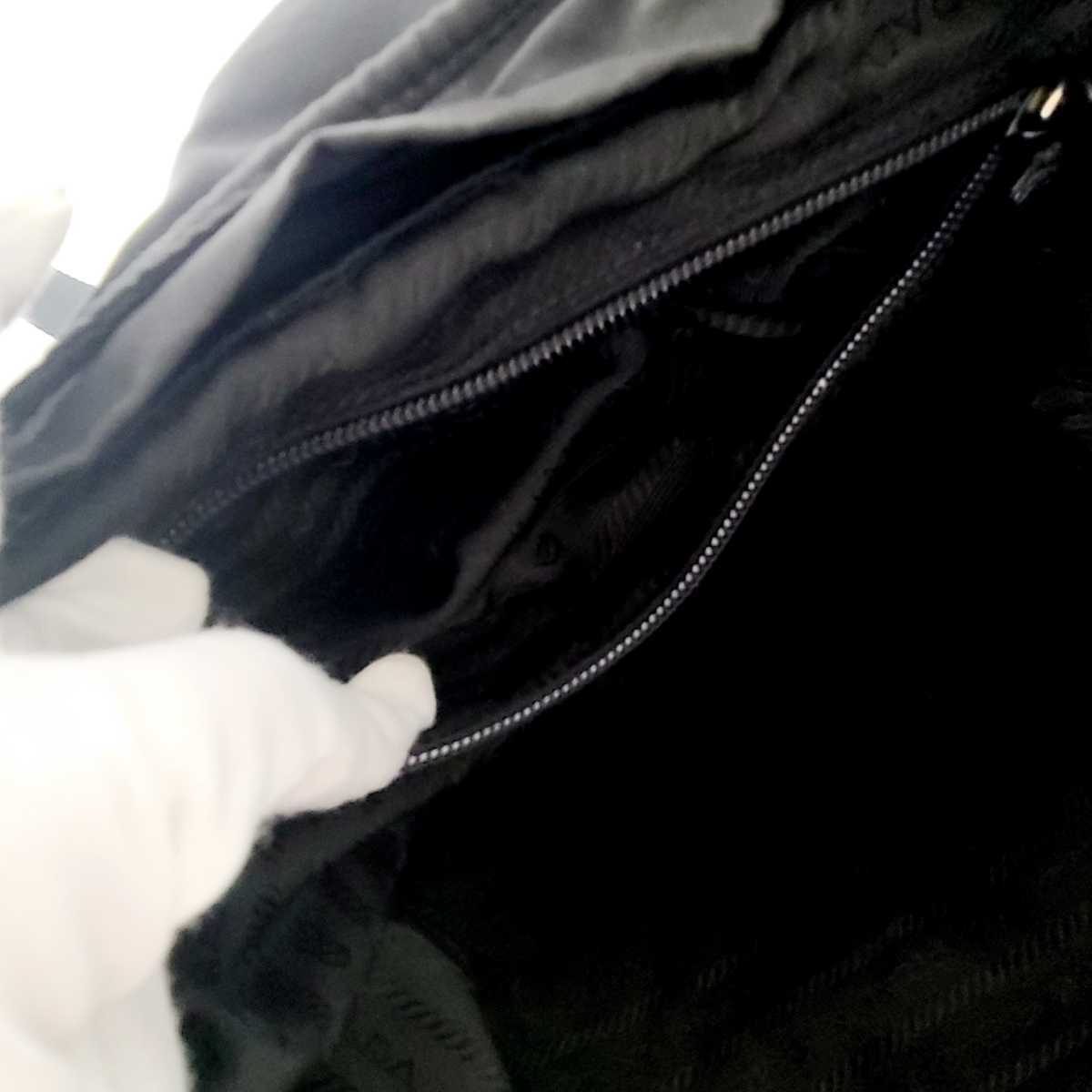 大 プラダ PRADA ナイロン レザー 本革 ブラック リュック バッグ 大容量 レディース ロゴ シルバー 金具 バックパック 高級 j56-1(リュック)｜売買されたオークション情報 ...