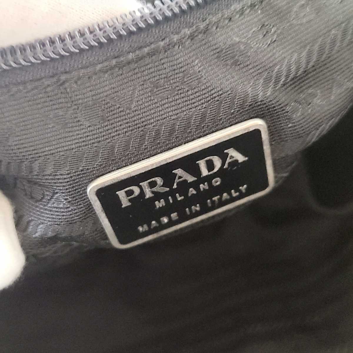 大 プラダ PRADA ナイロン レザー 本革 ブラック リュック バッグ 大容量 レディース ロゴ シルバー 金具 バックパック 高級 j56-1(リュック)｜売買されたオークション情報 ...