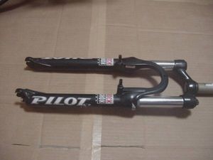 ROCK SHOX ロックショックス PILOT SL AIR エアサス(サスペンションフォーク)｜売買されたオークション情報、yahooの ...