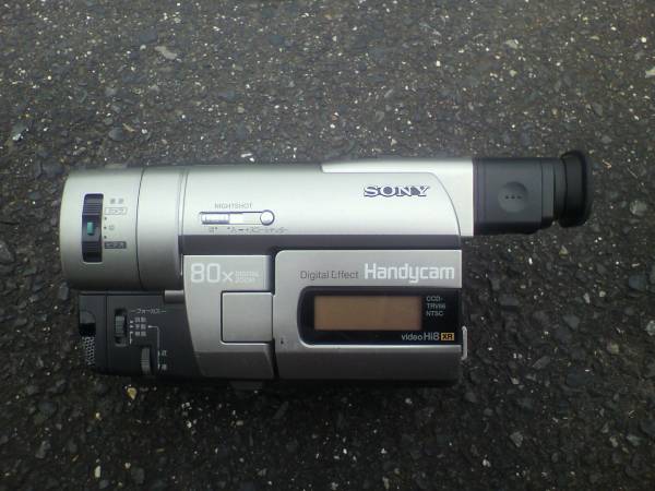 SONY CCD－TRV55(8ミリビデオカメラ)｜売買されたオークション情報、yahooの商品情報をアーカイブ公開 - オークファン ...