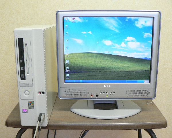 HITACHI FLORA 330W DG4 Celeron 2.4GHz XP Pro PC8DG4(日立)｜売買されたオークション情報 ...