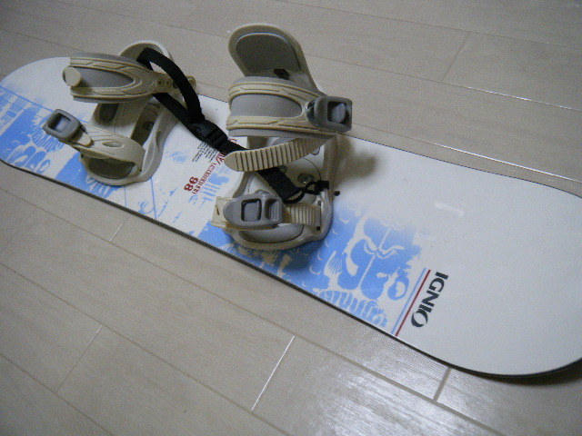 使用5回程度 IGNIO grv 98cm ジュニアスノーボードSET サイズ(子ども用)｜売買されたオークション情報、yahooの商品情報をアーカイブ公開 - オークファン（aucfan.com）