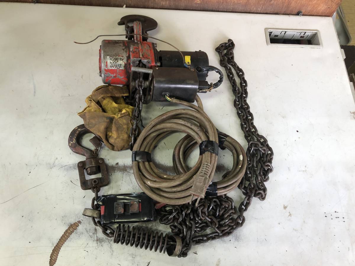 E446 カミウチ ホーム ホイスト 200kg 電動 ウインチ 神内電機製作所 要メンテ(電動工具)｜売買されたオークション情報、yahooの商品情報をアーカイブ公開 - オークファン ...