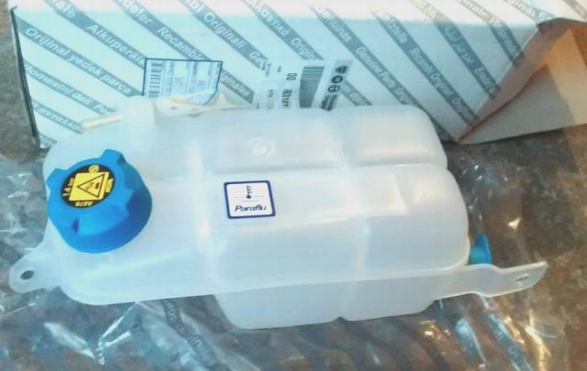 アルファロメオ 純正 ラジエター サブタンク 145 146 147 156 GT 60693147(アルファロメオ用)｜売買された ...