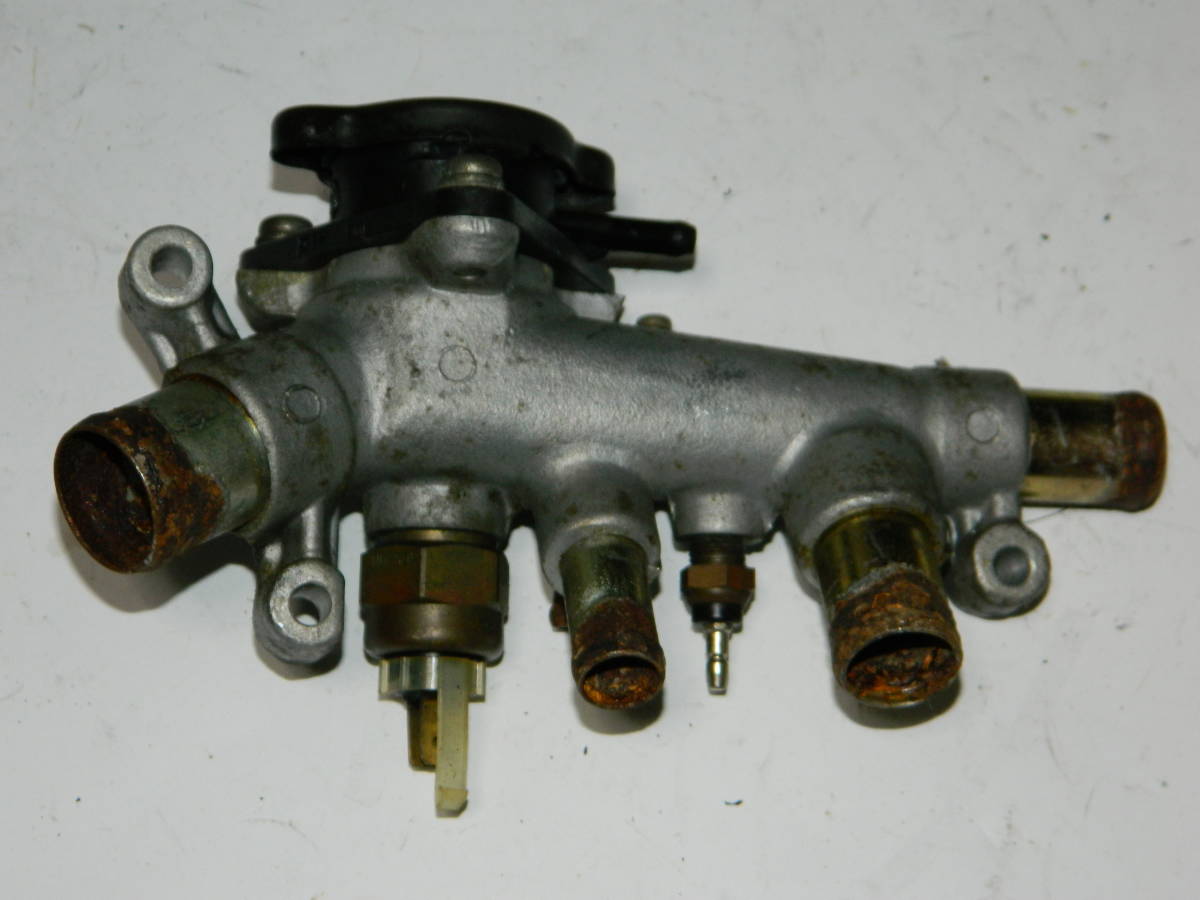 g1212 V-MAX ジャンクションパイプ 水温センサー VMAX 2LT 後期(冷却装置)｜売買されたオークション情報、yahooの商品 ...