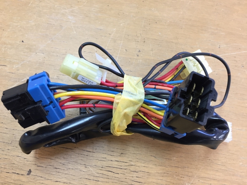 送料520円 yupiteru ユピテル VE-E38 エンジンスターター M-108R(社外本体)｜売買されたオークション情報、yahooの商品情報をアーカイブ公開 - オークファン ...