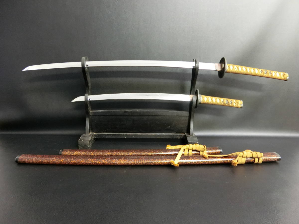 模造刀 脇差 2点セット 拵 模擬刀 刀装具 全長105cm/70cm K2202-389#160(模造刀)｜売買されたオークション情報、yahooの商品情報をアーカイブ公開 - オークファン ...