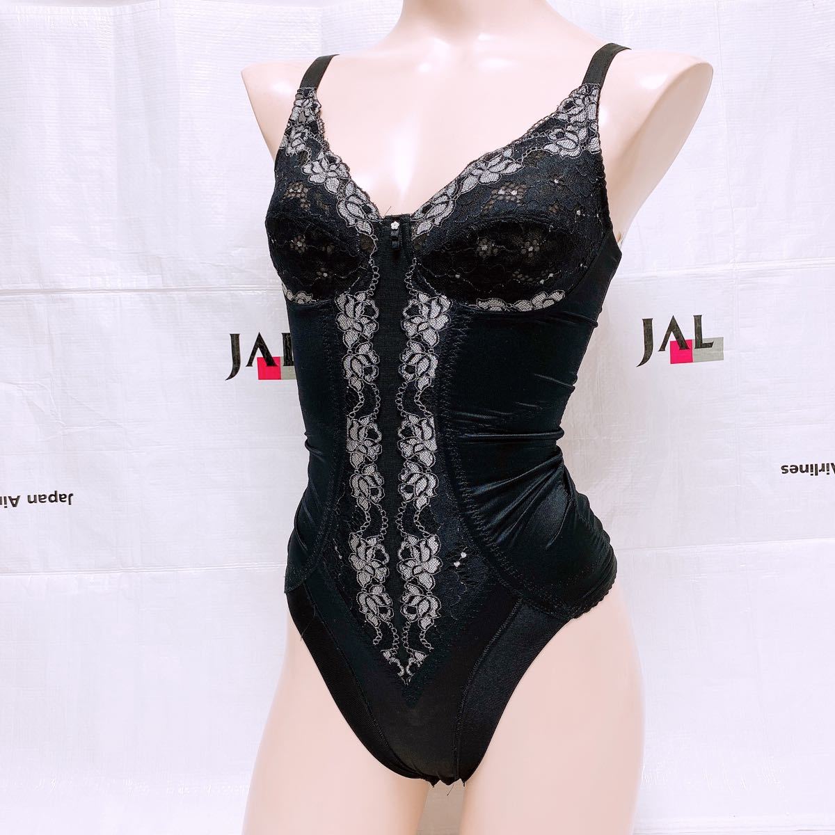 874 高級ハイレグ ボディスーツ 補正下着 CAご愛用品(Cカップ)｜売買されたオークション情報、yahooの商品情報をアーカイブ公開 - オークファン（aucfan.com）