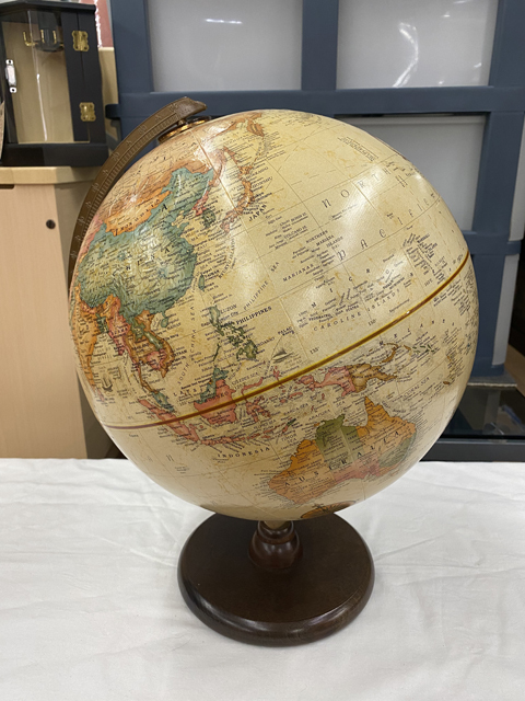 REPLOGLE リプル―グル 地球儀 WORLDCLASSIC 12インチ約30㎝(地球儀)｜売買されたオークション情報、yahooの商品情報をアーカイブ公開 - オークファン（aucfan ...