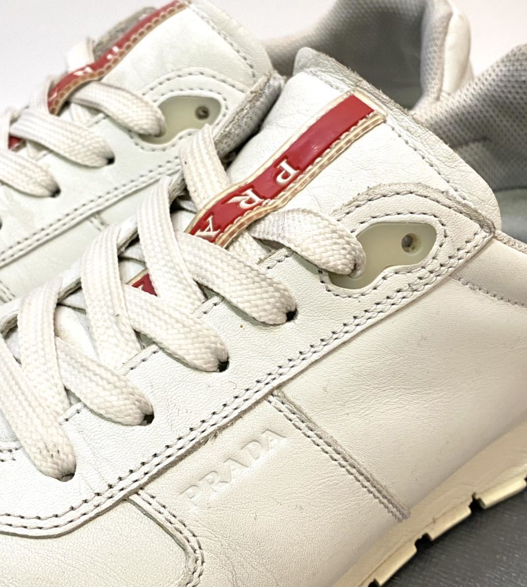 PRADA SPORT MENS LOGO ローカットレザースニーカー プラダスポーツ ロゴ レザーシューズ ランニング スポーティ ホワイト 4E JA(男性用)｜売買されたオークション情報 ...