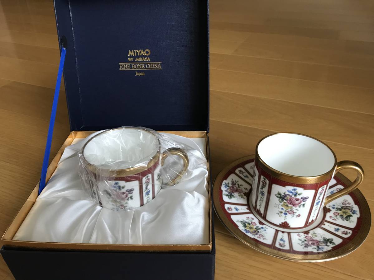 MIYAO by MIKASA ミヤオボーンチャイナ カップ＆ソーサー 2客セット コーヒー碗皿(コーヒー、ティー兼用)｜売買された ...