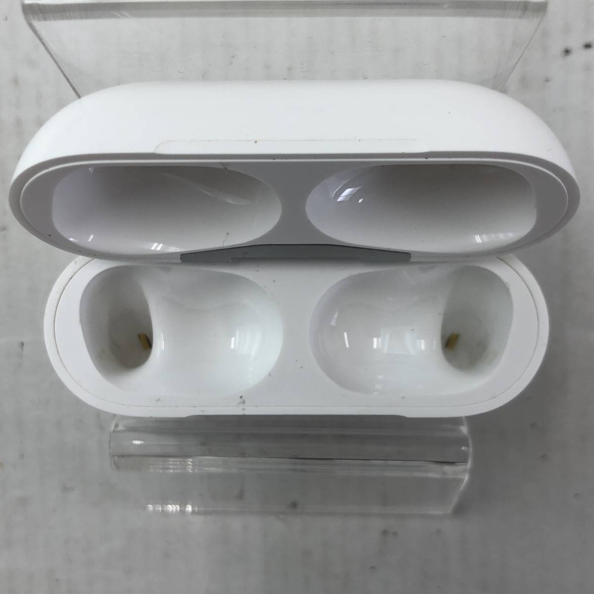 Apple AirPods Pro MLWK3J/A A2083 A2084 A2190 ワイヤレスイヤホン エアポッズプロ 【中古品 ...