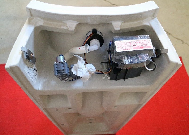 訳あり TOTO 壁掛壁排水自動洗浄小便器本体のみ 幅380mm #NW1 US900R P7T-TK2(男性用小便器)｜売買されたオークション情報、yahooの商品情報をアーカイブ公開 ...