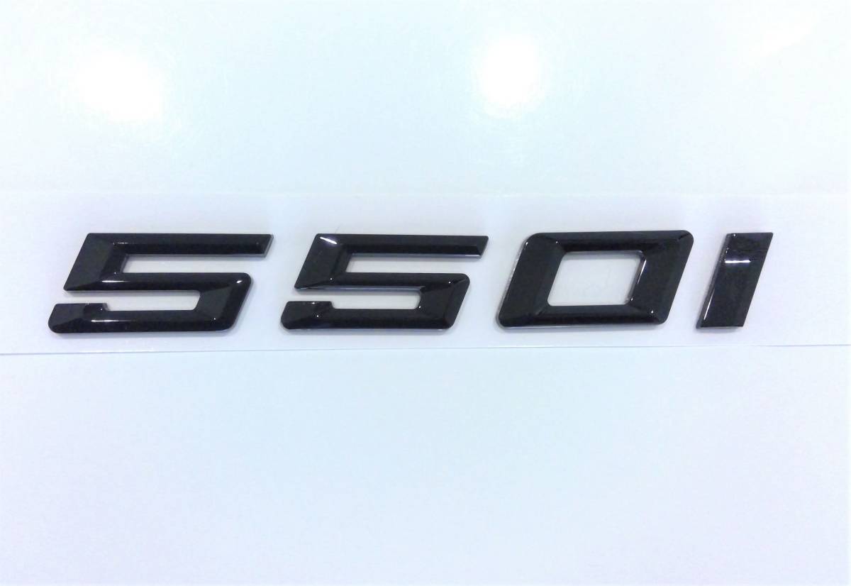 BMW 5シリーズ 523i 530i 535i 540i 550i 523d エンブレム グロス ブラック つやあり 黒 1個 E34 E39 E60 E61 F07 F10 F11 G30 ...