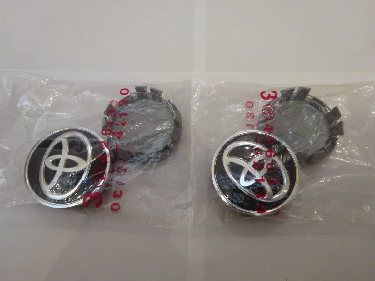 トヨタ純正ホイール センターキャップ 4個 黒 62mm 42603-42130 ヤリスクロス ハリアー アルファード ヴォクシー ノア ...