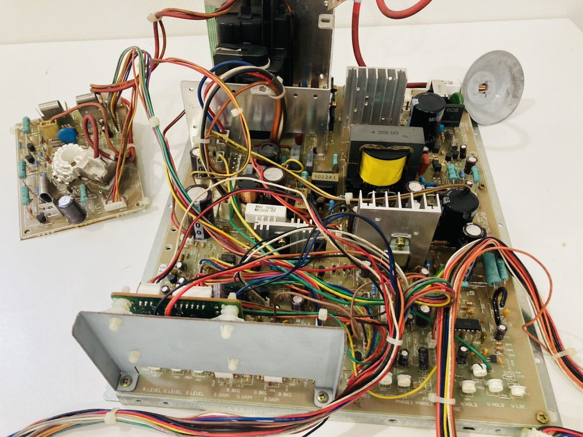 TOEI 29インチCRTモニター基板TC-L292(筐体、コントロールパネル)｜売買されたオークション情報、yahooの商品情報をアーカイブ ...