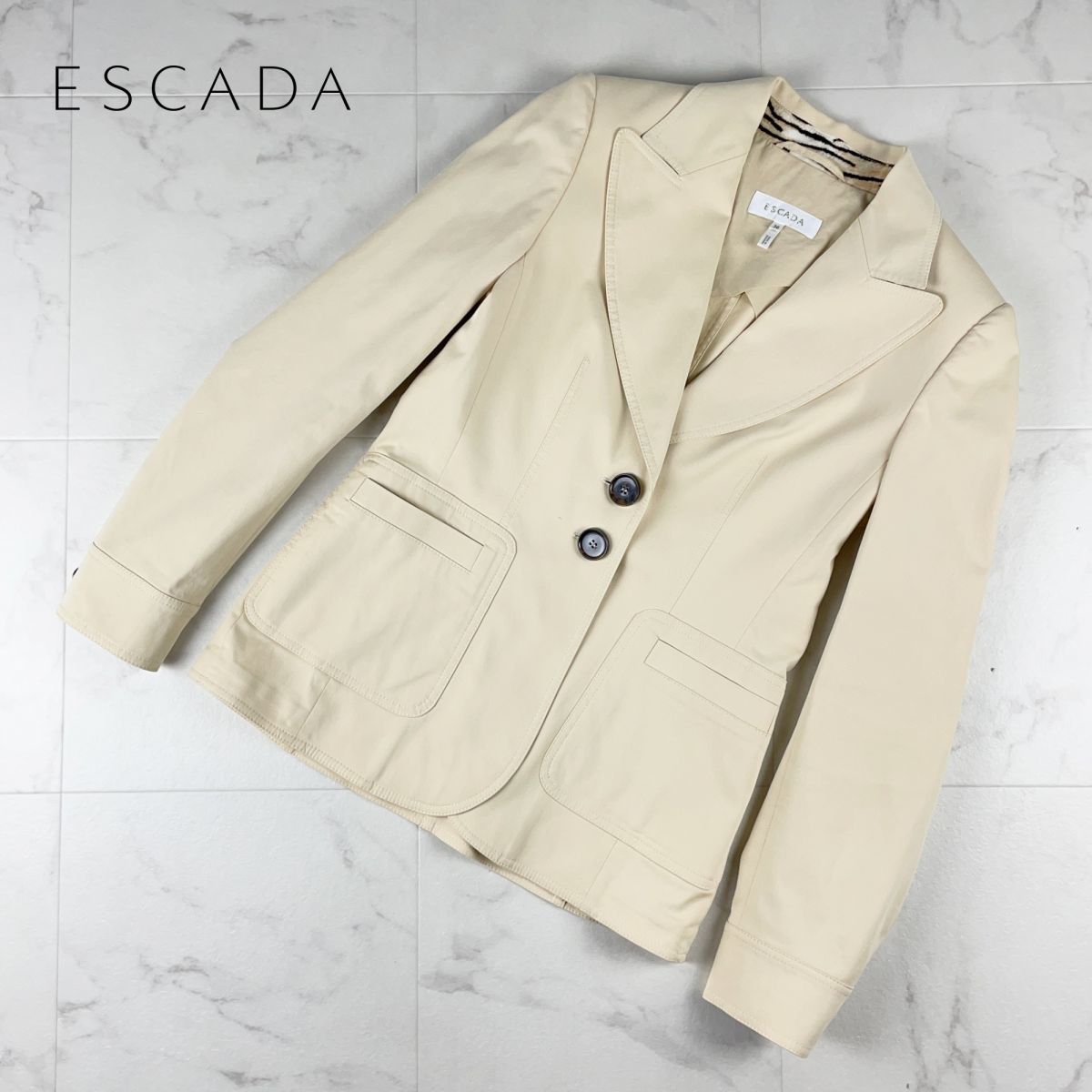 ESCADA エスカーダ テーラードジャケット 背抜き レディース ベージュ サイズ36 NB1181(エスカーダ)｜売買されたオークション情報、yahooの商品情報をアーカイブ公開 ...
