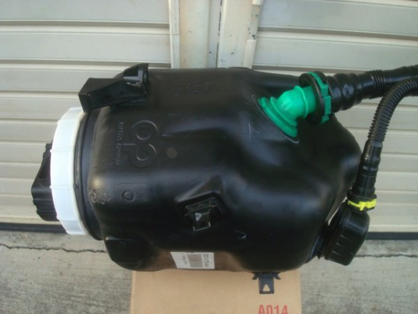 TOYOTA HIACE トヨタ ハイエース QDF-GDH211K 1E7 6型 1GD-FTV 純正 アドブルーポンプ パイプ タンク ...