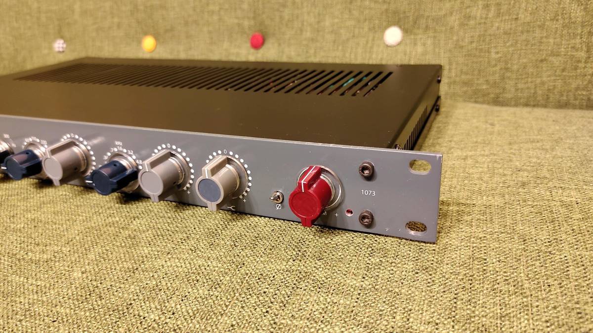 AML EZ 1073 プリアンプ NEVE St.ives 10468/31267 仕様 イギリス製 100-115v 1081 33105 ...