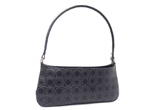 1円 Salvatore Ferragamo フェラガモ EE21 1235 ガンチーニ柄 レザー ワンショルダー ショルダーバッグ ブラック ...
