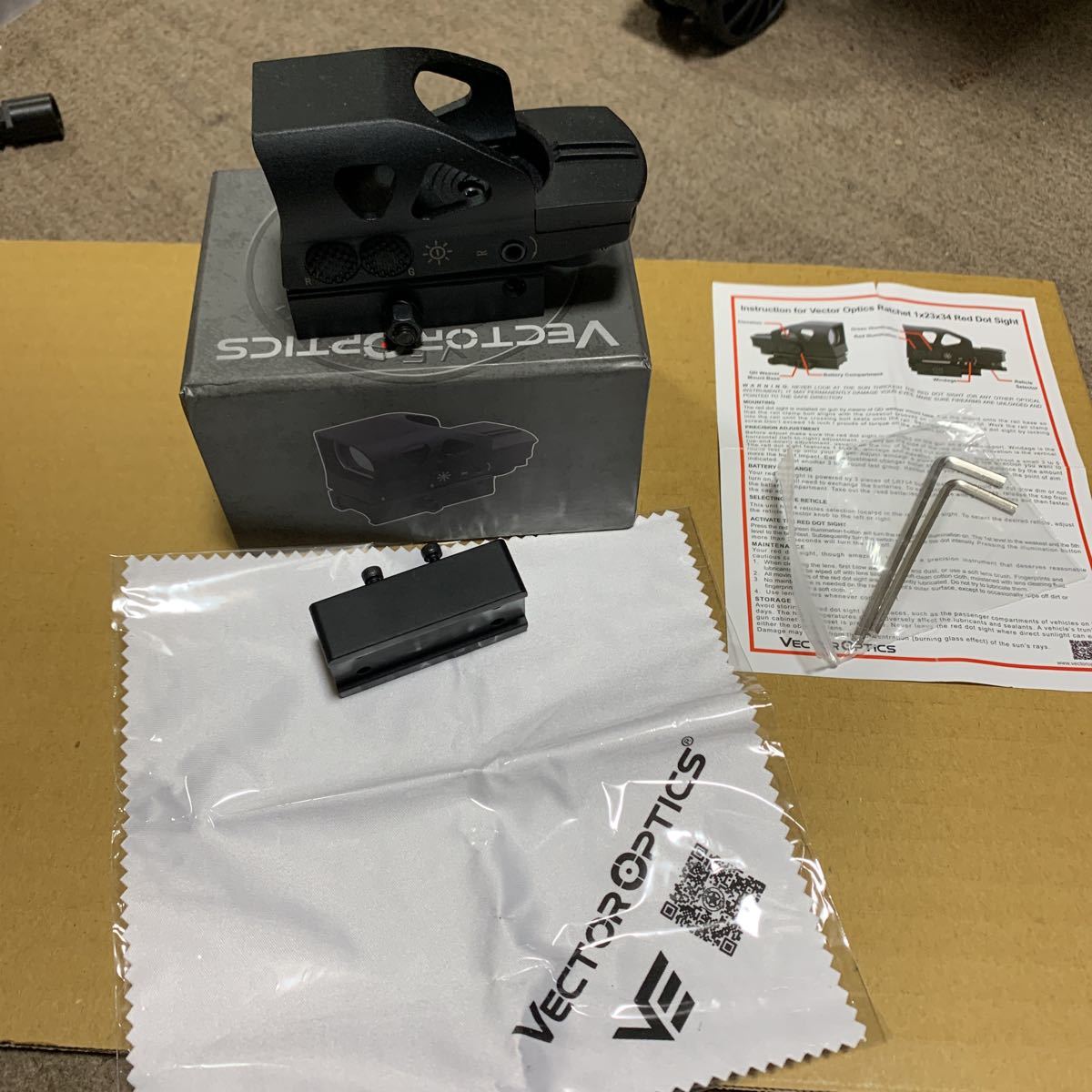 UMAREX VFC MP7A1 ガスブロ リアルサイズ GBB 14逆ネジアダプター ショートサイレンサー 条件付きvector ...