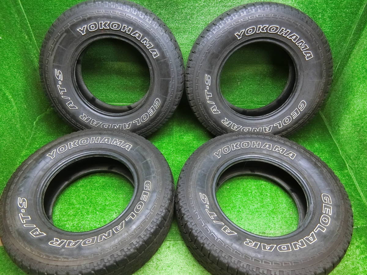 ホワイトレター バリ 215/80R15 ヨコハマ ジオランダー A/T-S 訳アリ特価 4本set M105(中古品)｜売買された ...
