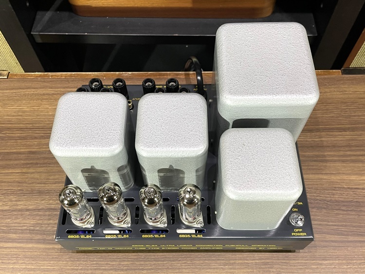 パワーアンプ UESUGI TAP-10 真空管 ステレオ 予備真空管 RCA TAMURA トランス ロゴプレート付属 Audio ...