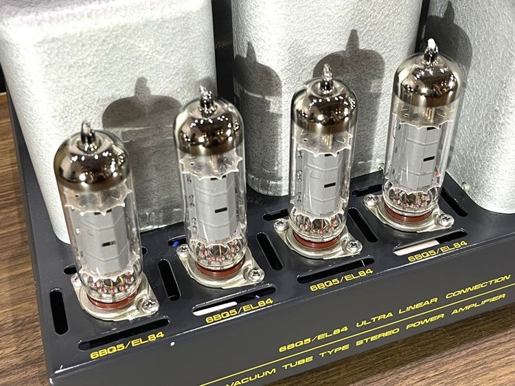 パワーアンプ UESUGI TAP-10 真空管 ステレオ 予備真空管 RCA TAMURA トランス ロゴプレート付属 Audio ...