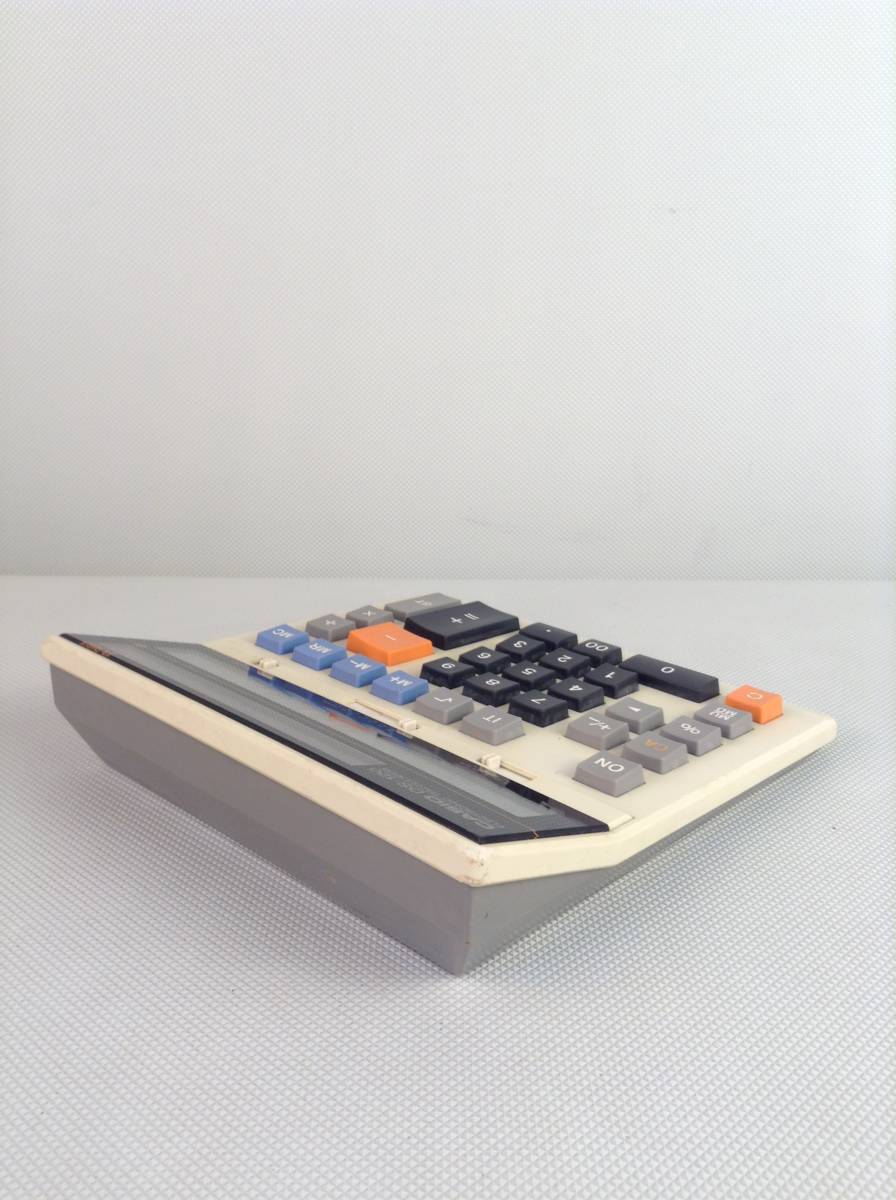 A6960 CASIO カシオ 電卓 計算機 加算式電卓 DS-120 ソーラー 昭和レトロ 保証あり(カシオ)｜売買されたオークション情報 ...